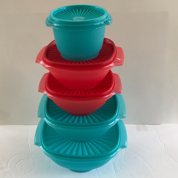 Tupperware | Kitchen | Vintage Tupperware Servalier Bowl Set Of 5 Red ...